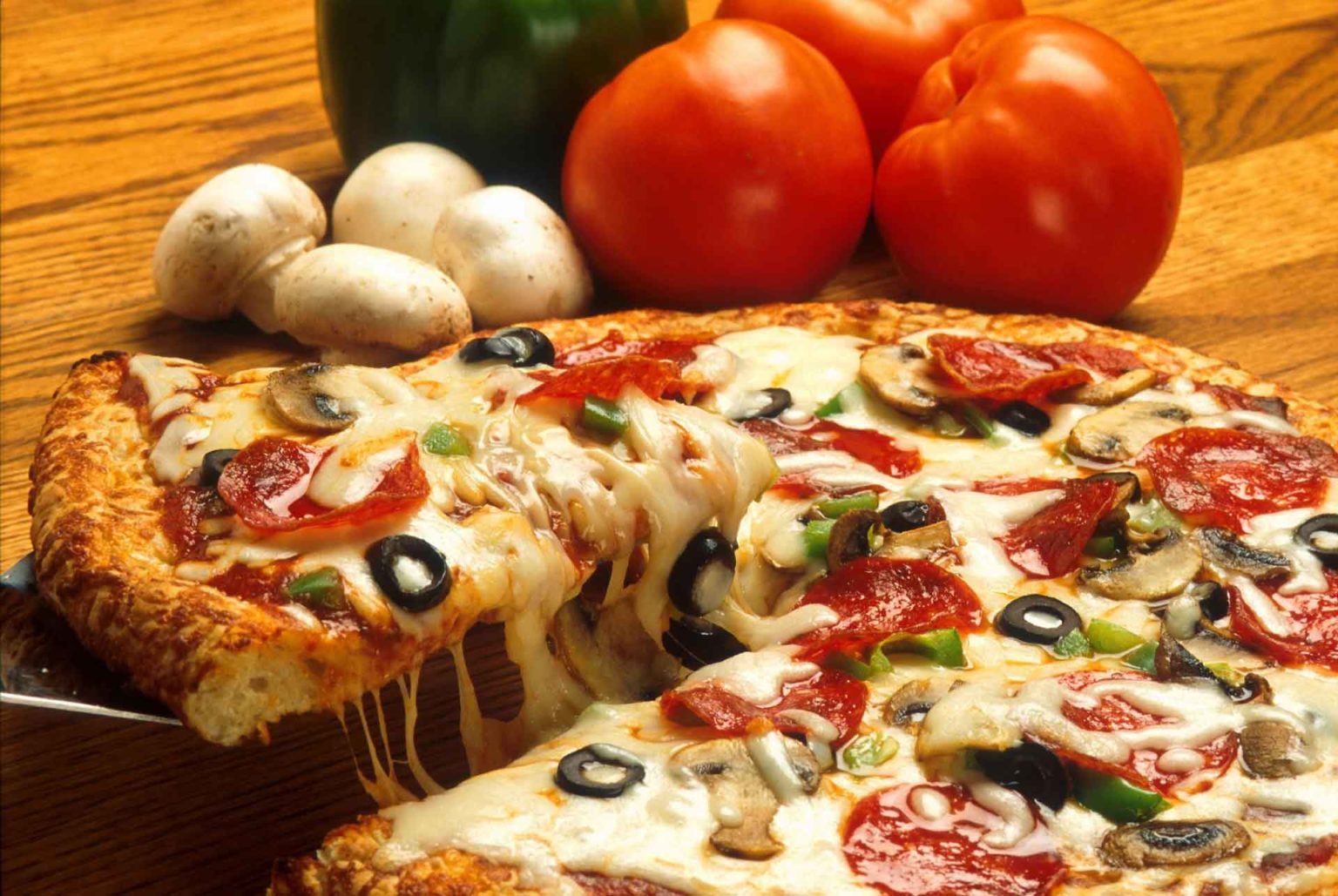 Royal Pizza - Delicious Pizzas And Fast Delivery In Bangkok